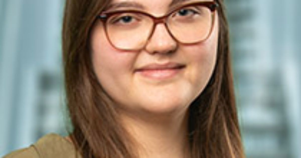 Natascha Bauer - Universität für Weiterbildung Krems
