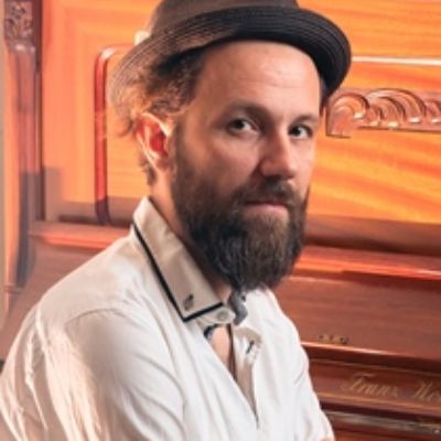 Thomas Antonic - Universität für Weiterbildung Krems