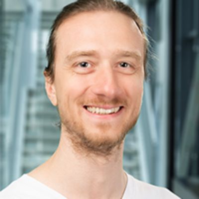 Alexander Kovacs - Universität für Weiterbildung Krems